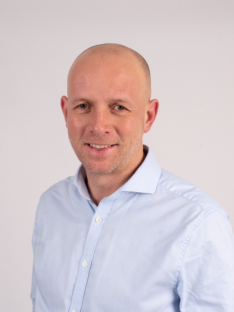 Going against the grain? Arts Based Research and the EdD: Resistance ...